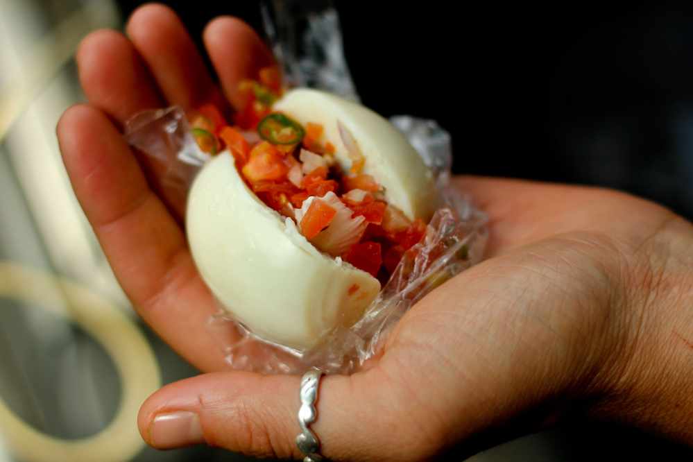 Eat like a local: 10 street foods to enjoy in Nairobi | Zuru Kenya